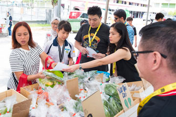 Pop-Up Fresh Produce Market | Food from the Heart